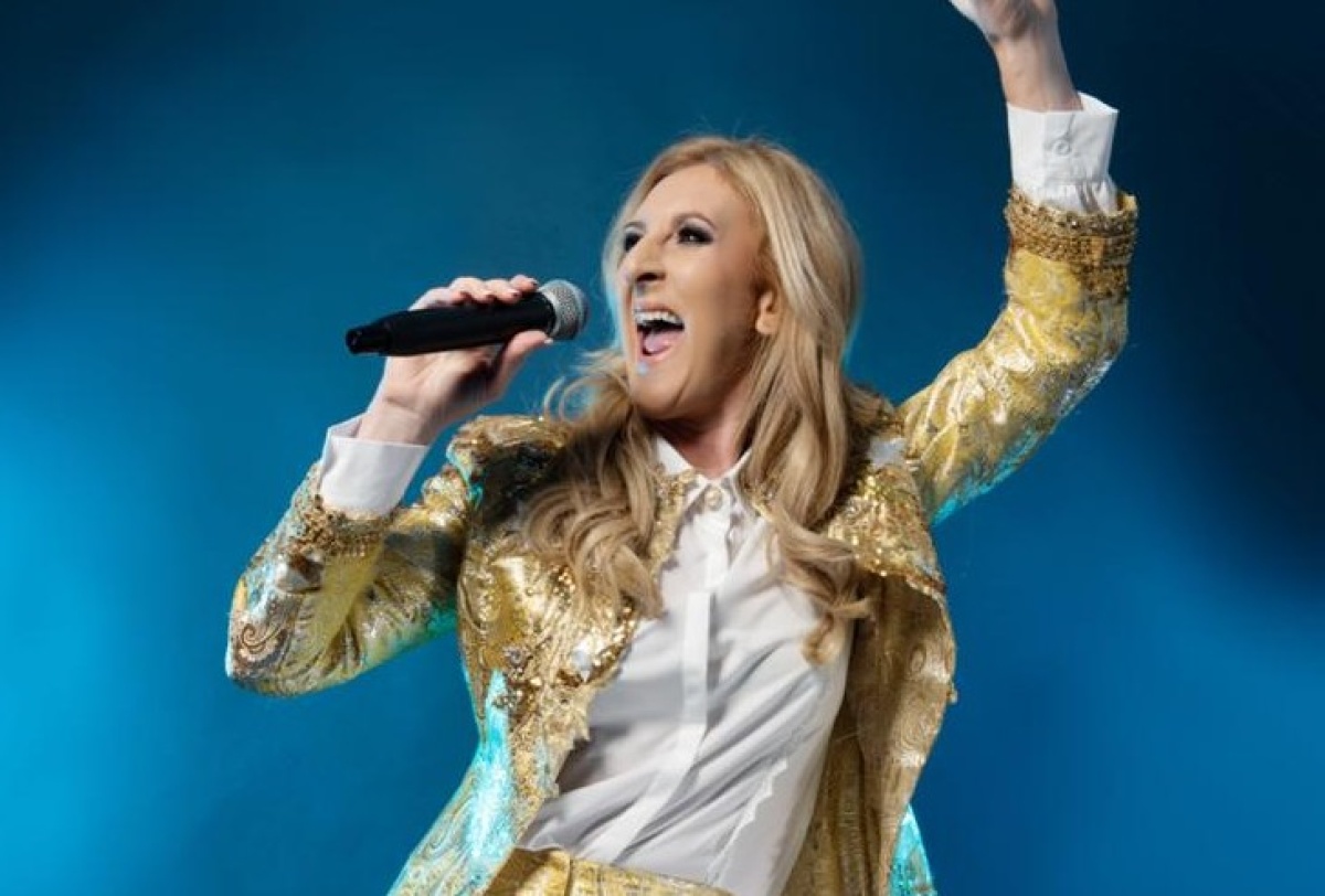 BIBIS LEEDS I SHOWTIME I LISA PRESS AS CELINE DION